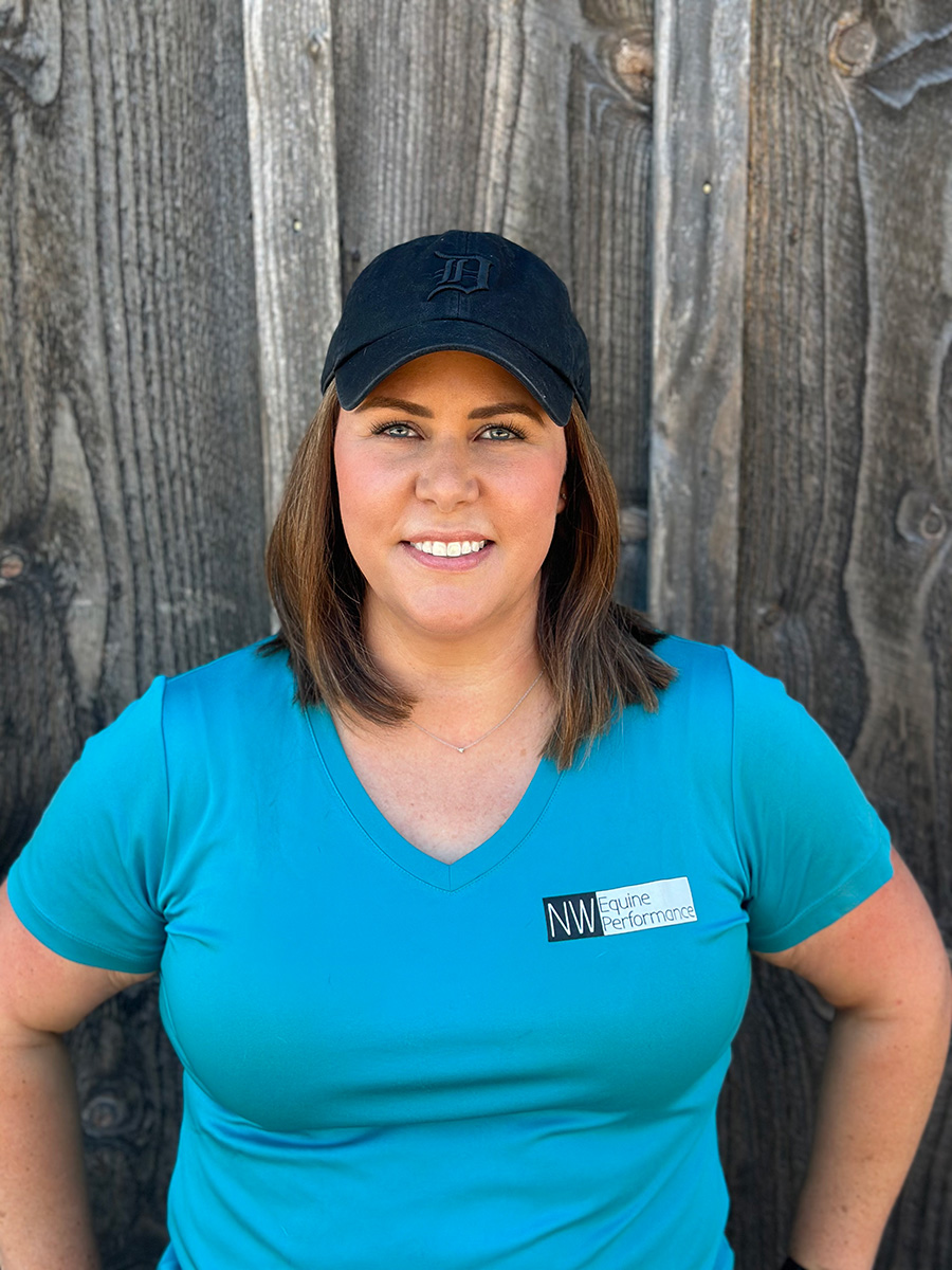 Meet Our Vets - NW Equine Performance